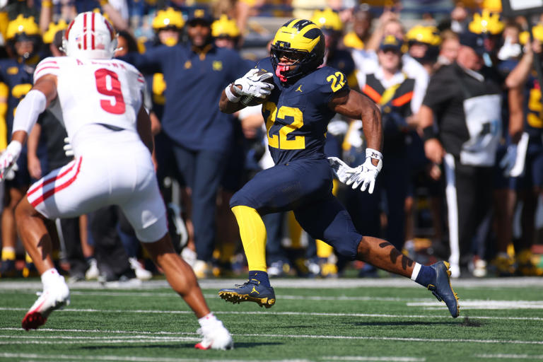 College Football Week 7 Picks, Preview: What To Expect in OSU-Illinois ...