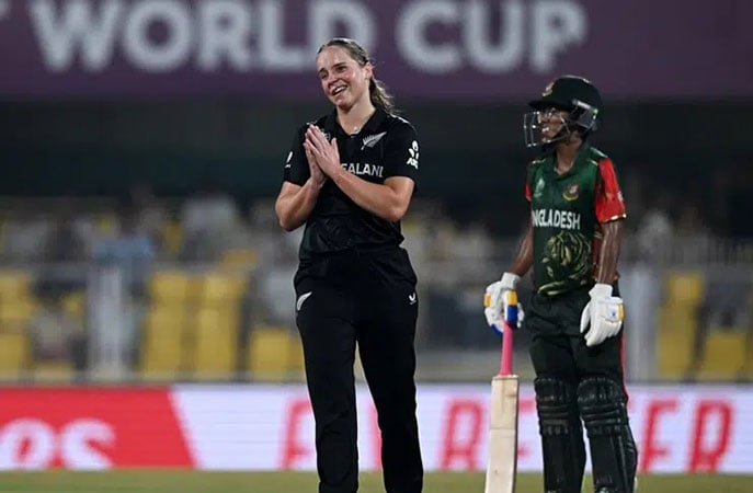 Women's World Cup: NZ beat Bangladesh by 100 runs for first ...
