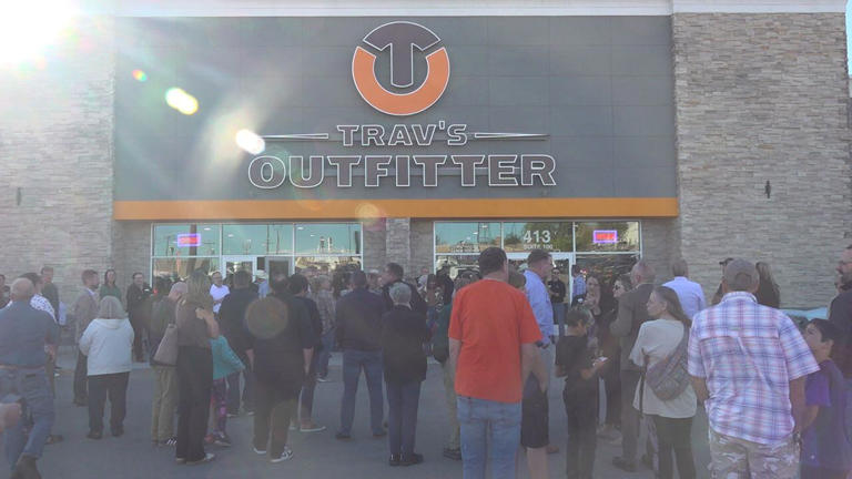 New outfitter store makes its way from East River to West River