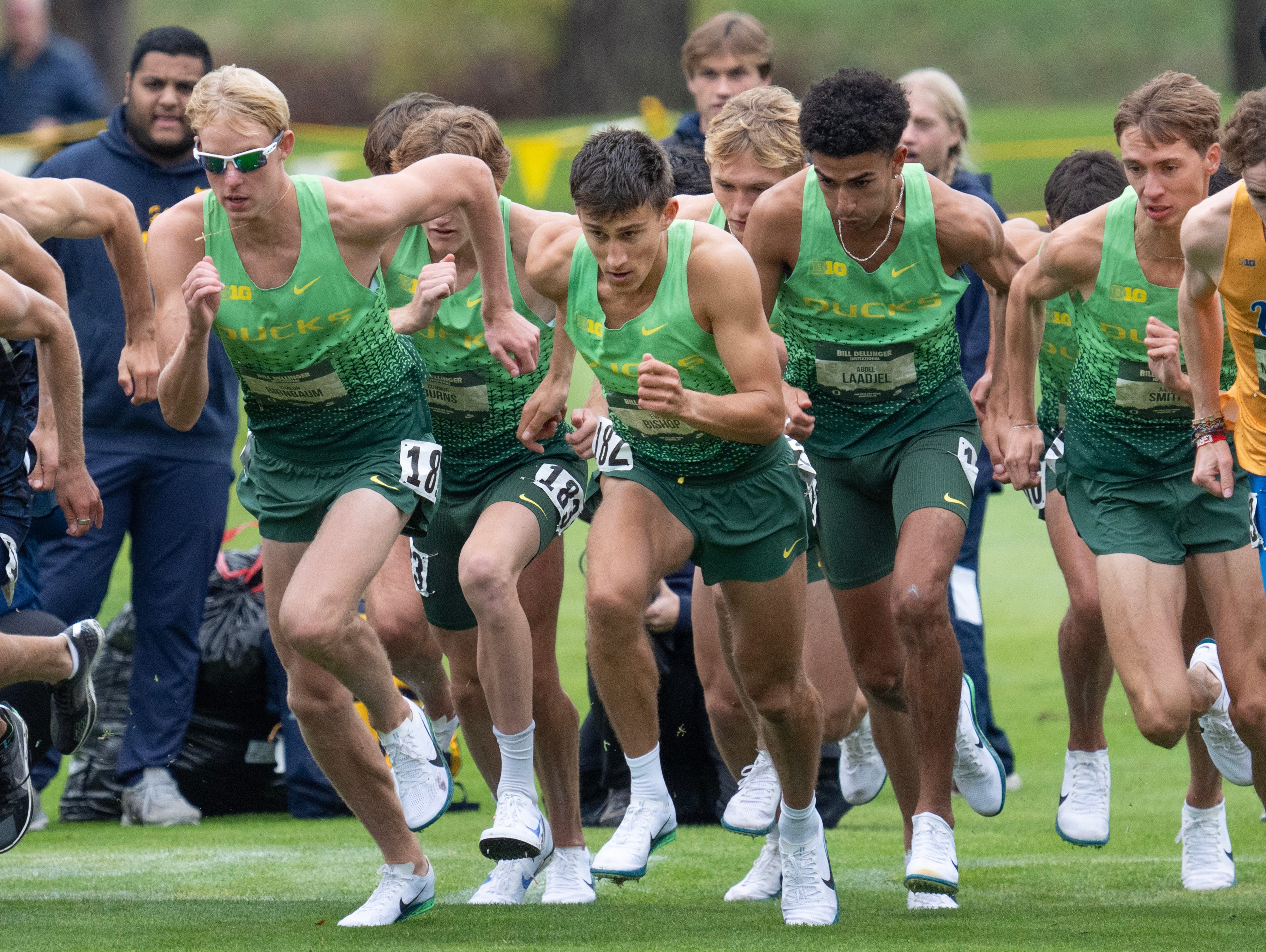 An Oregon sweep | Ducks cross country dominates Bill Dellinger Invitational
