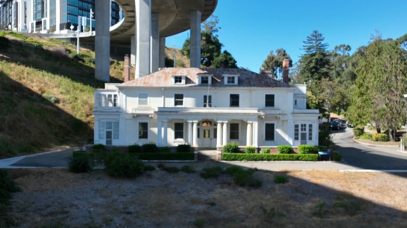 Historic Nimitz House hidden under the Bay Bridge becoming a forgotten ...