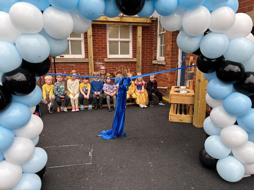 Billingborough Primary School opens new EYFS outdoor play area - built ...