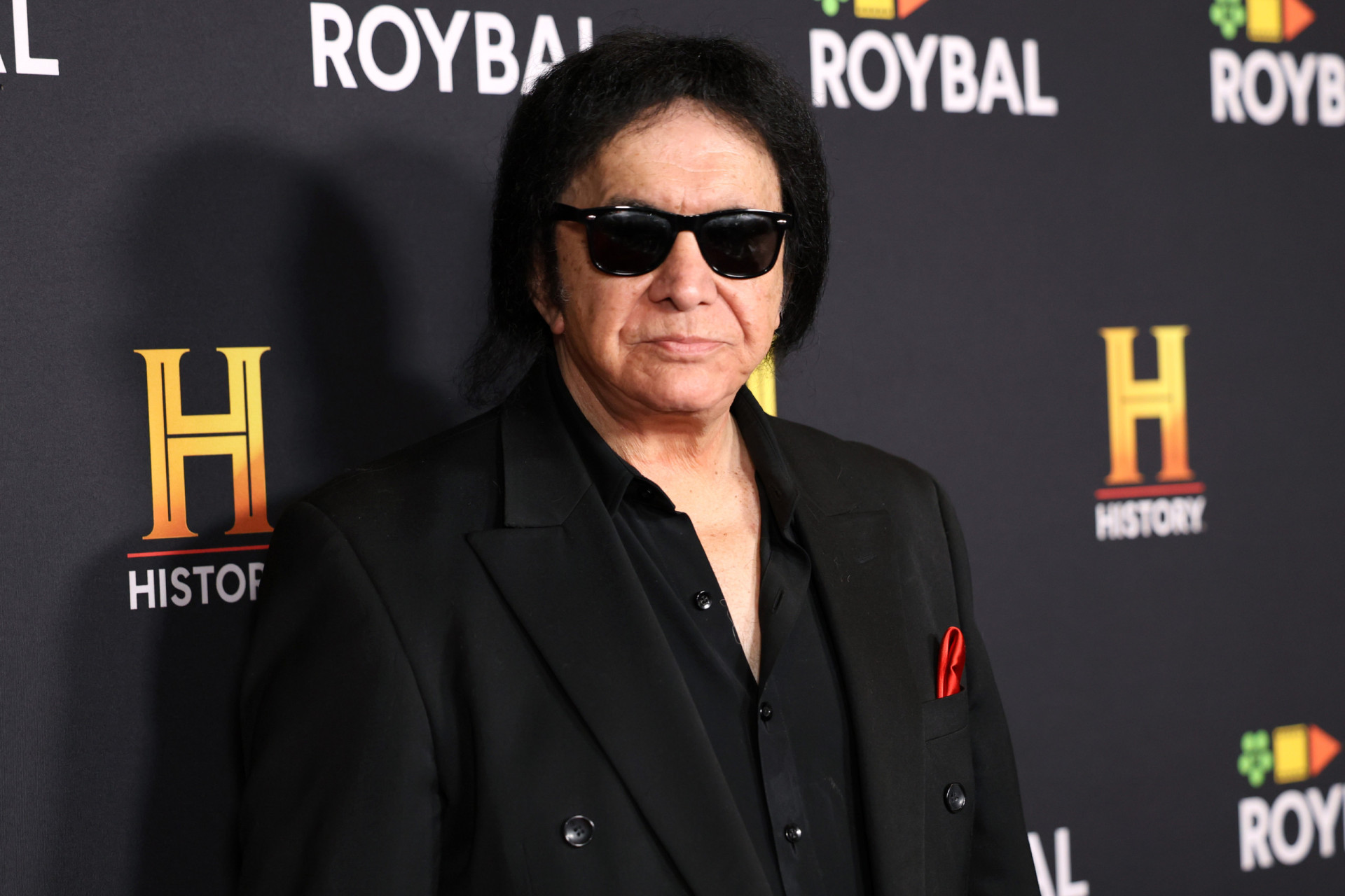 Gene Simmons hospitalized after fainting behind the wheel