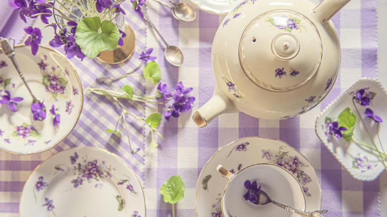 How One Serving Dish Can Totally Reframe Your Fine China Display