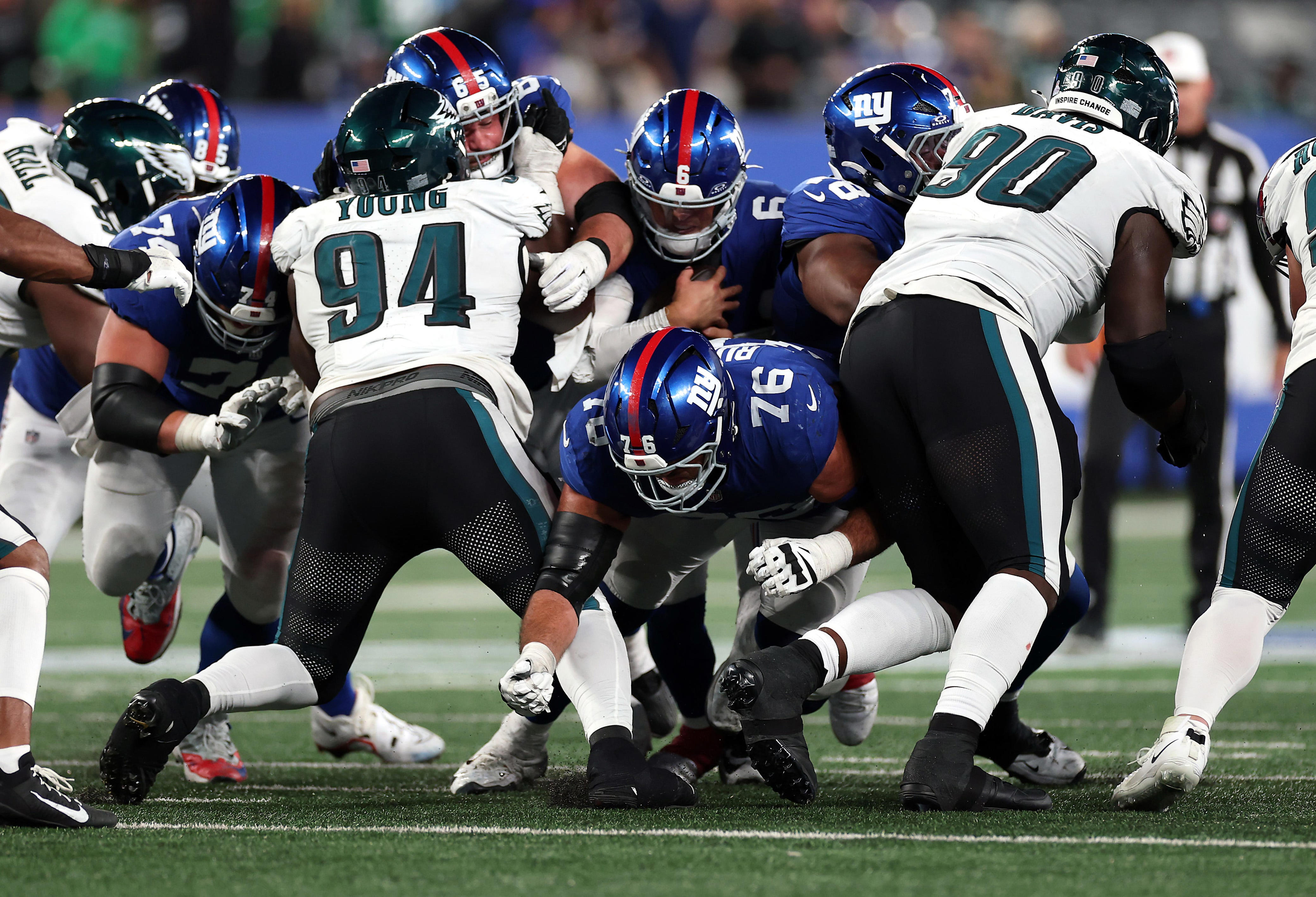 Eagles snap count vs. Giants: Breakdown, observations from Thursday ...