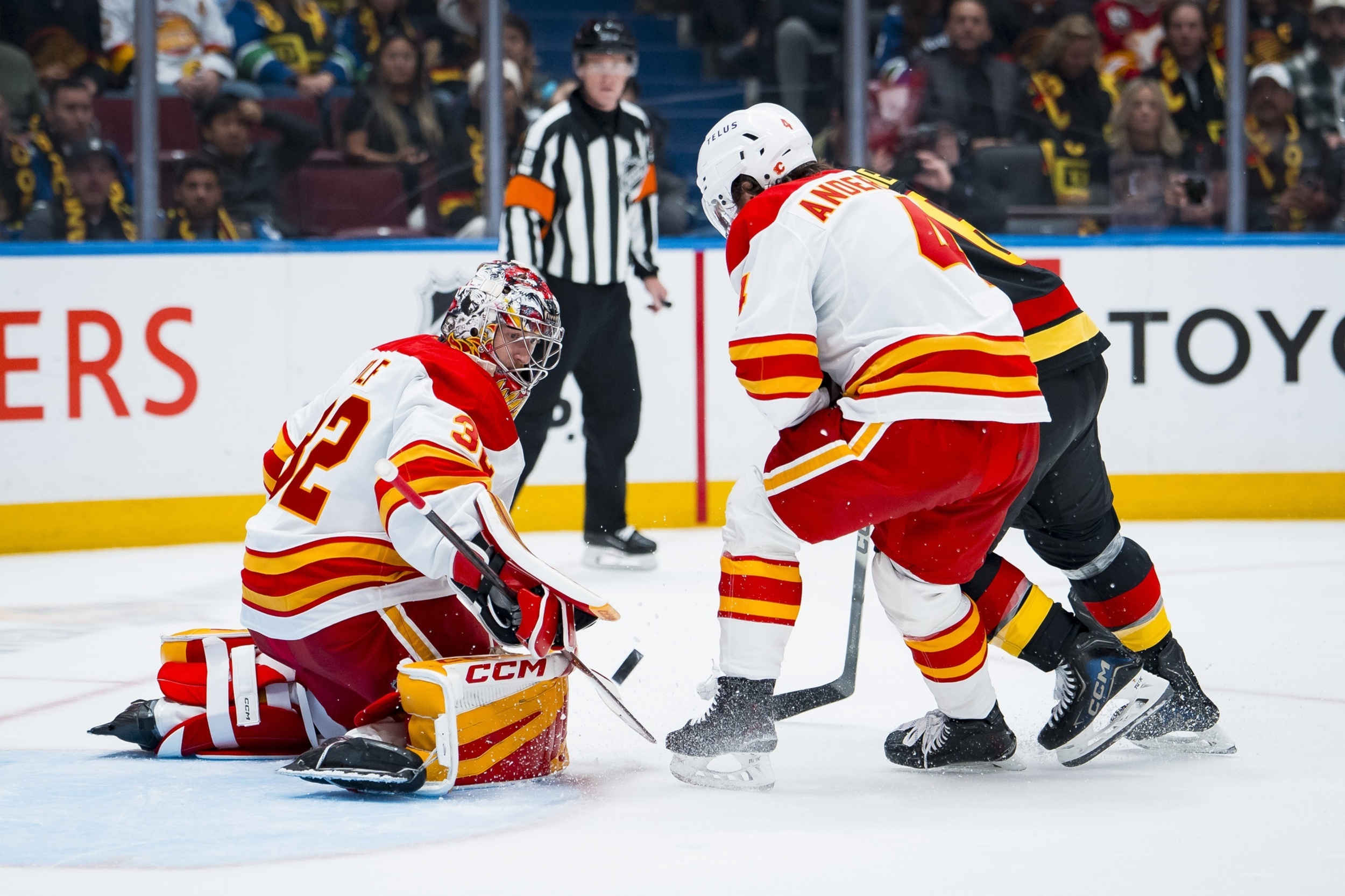 Beyond the Boxscore: Flames collapse in the third period against the Canucks after low-event ...