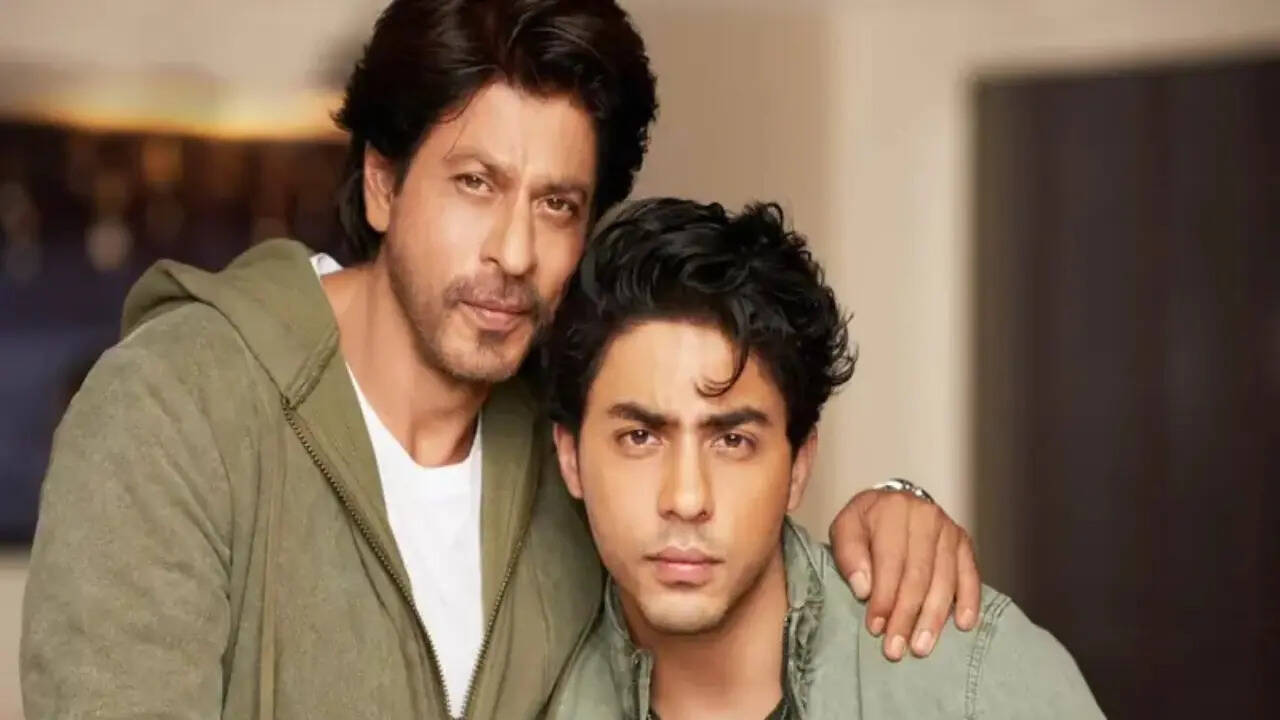 Aryan Khan Recalls Father Shah Rukh Khan Introducing Him To Filmmaking ...