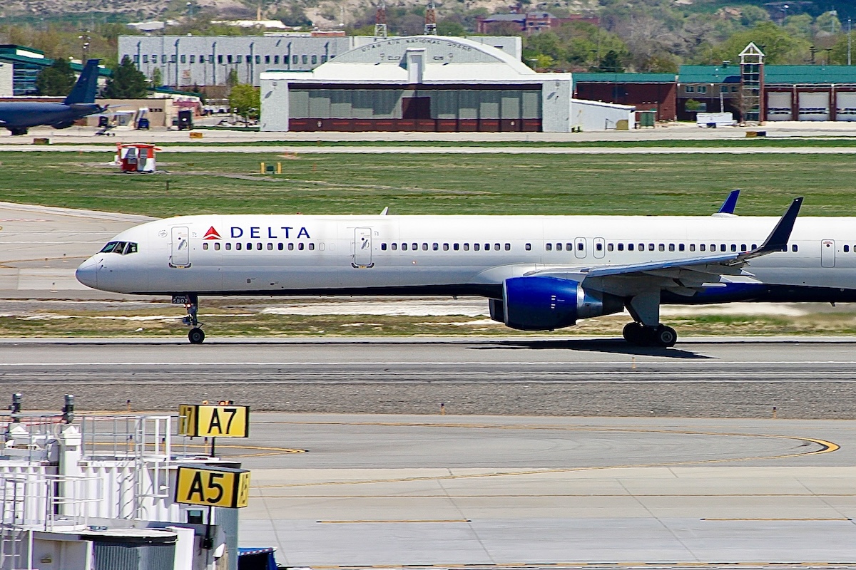NTSB: Delta 757 Crew Saw No Fire Indications Before Evacuation