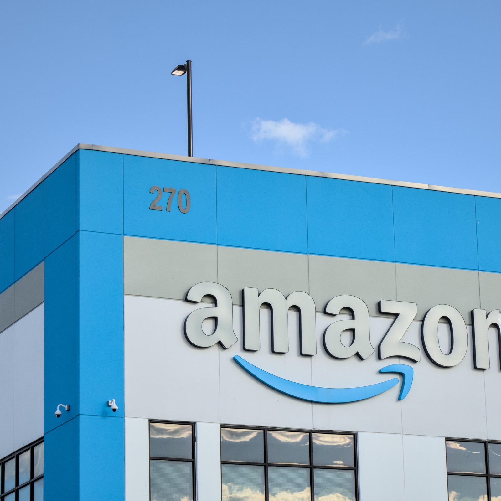 Lawsuit alleges Amazon Prime Day is "rife with fake sales"