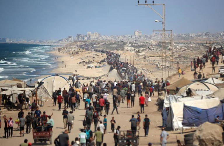 Rafah border fully reopens with new security protocols for Palestinians ...