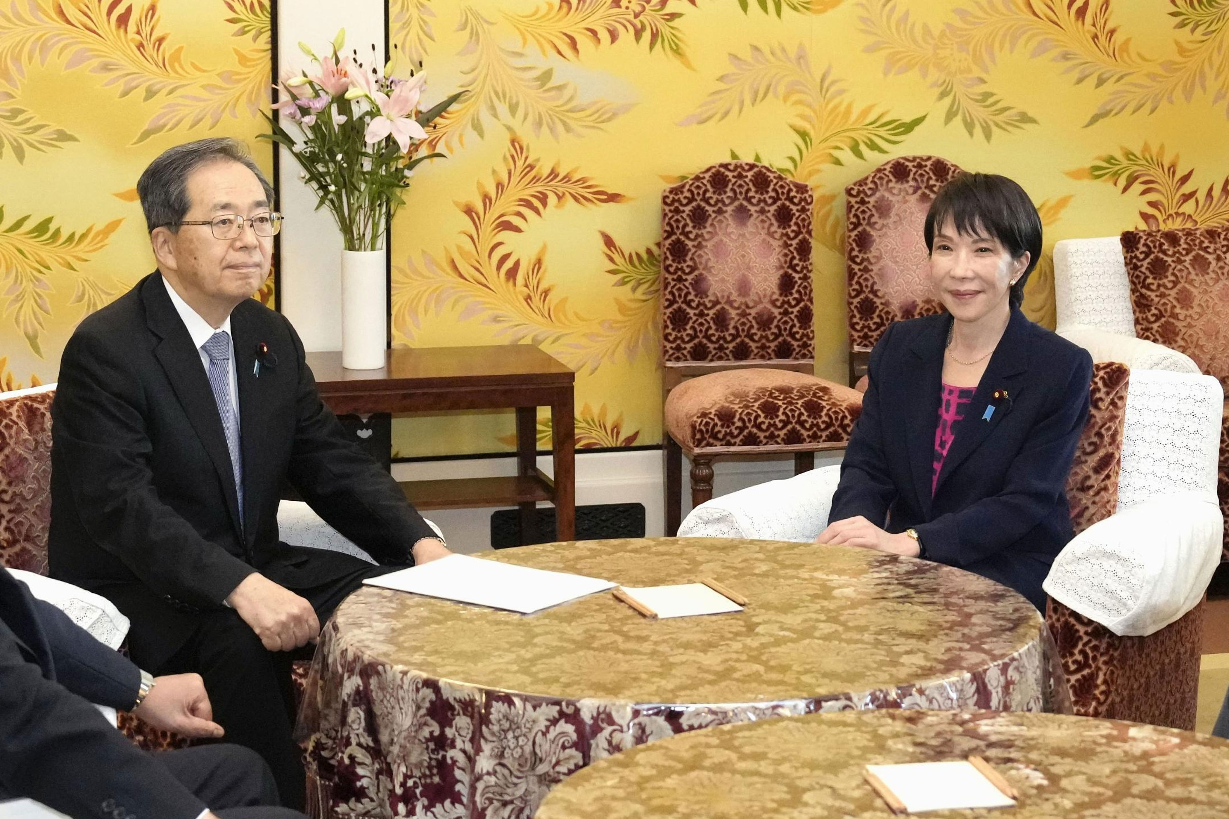 Komeito Split Complicates Takaichi's PM Bid