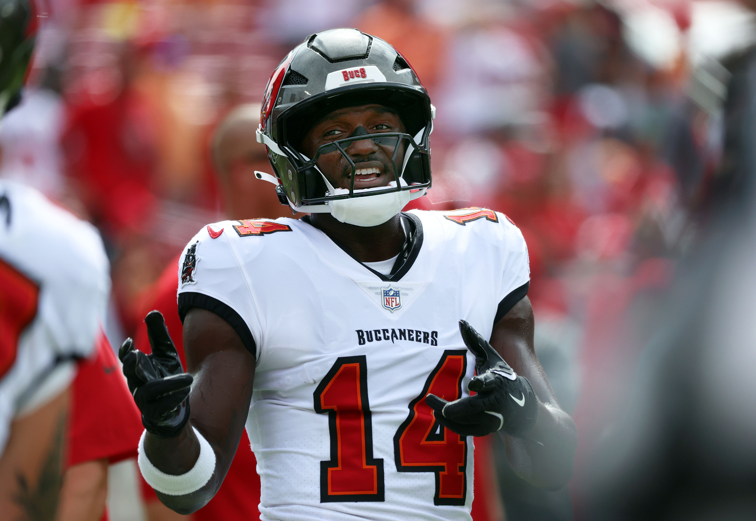 Buccaneers Rule Out Six Players From Week 6, Including WR Chris Godwin