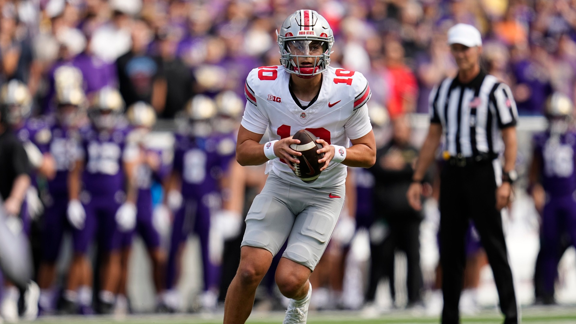 Julian Sayin Continues to Make Impact at Ohio State