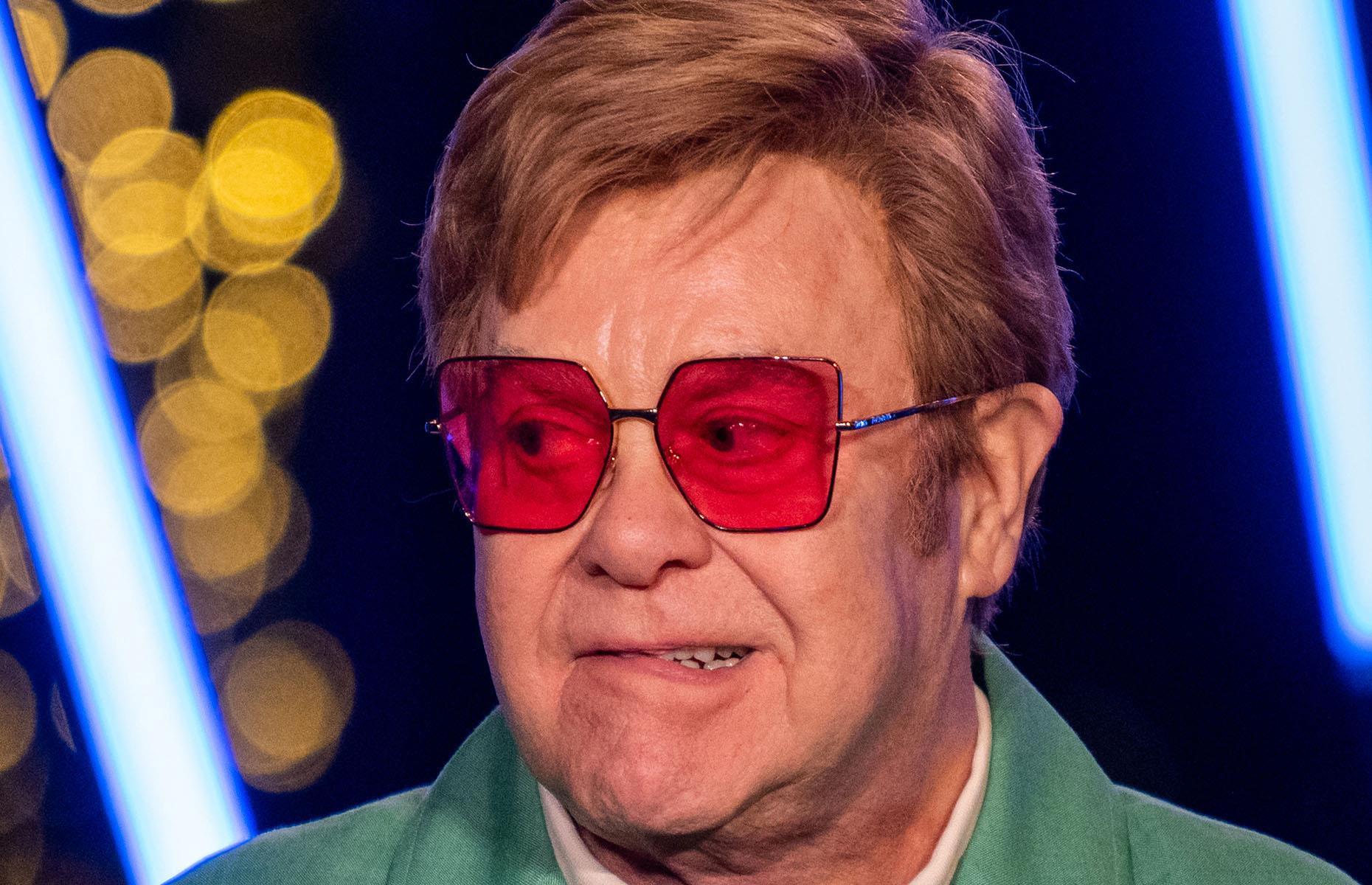Inside Elton John's huge fortune, his famous spending sprees