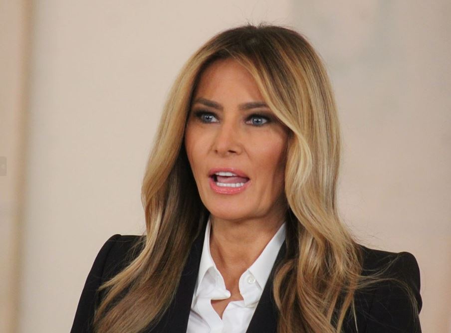 First Lady's Back-Channel Diplomacy With Putin Reunites Ukraine ...