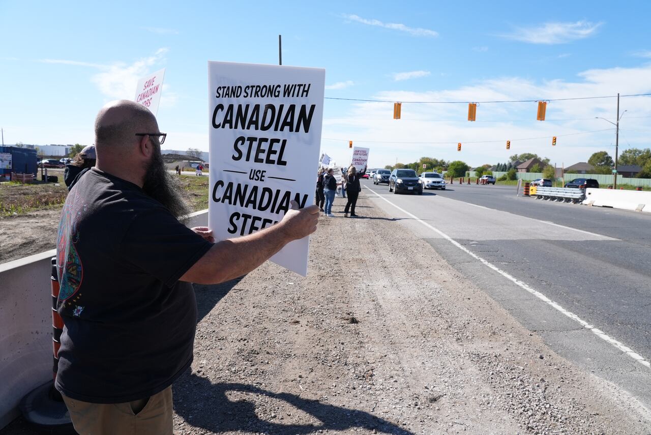 Steel magnate Zekelman calls out Banwell interchange project for ...