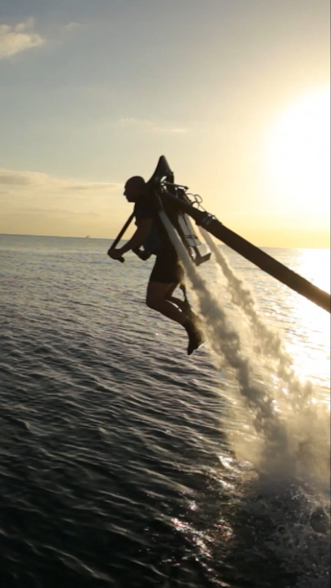World’s First Water Jetpack