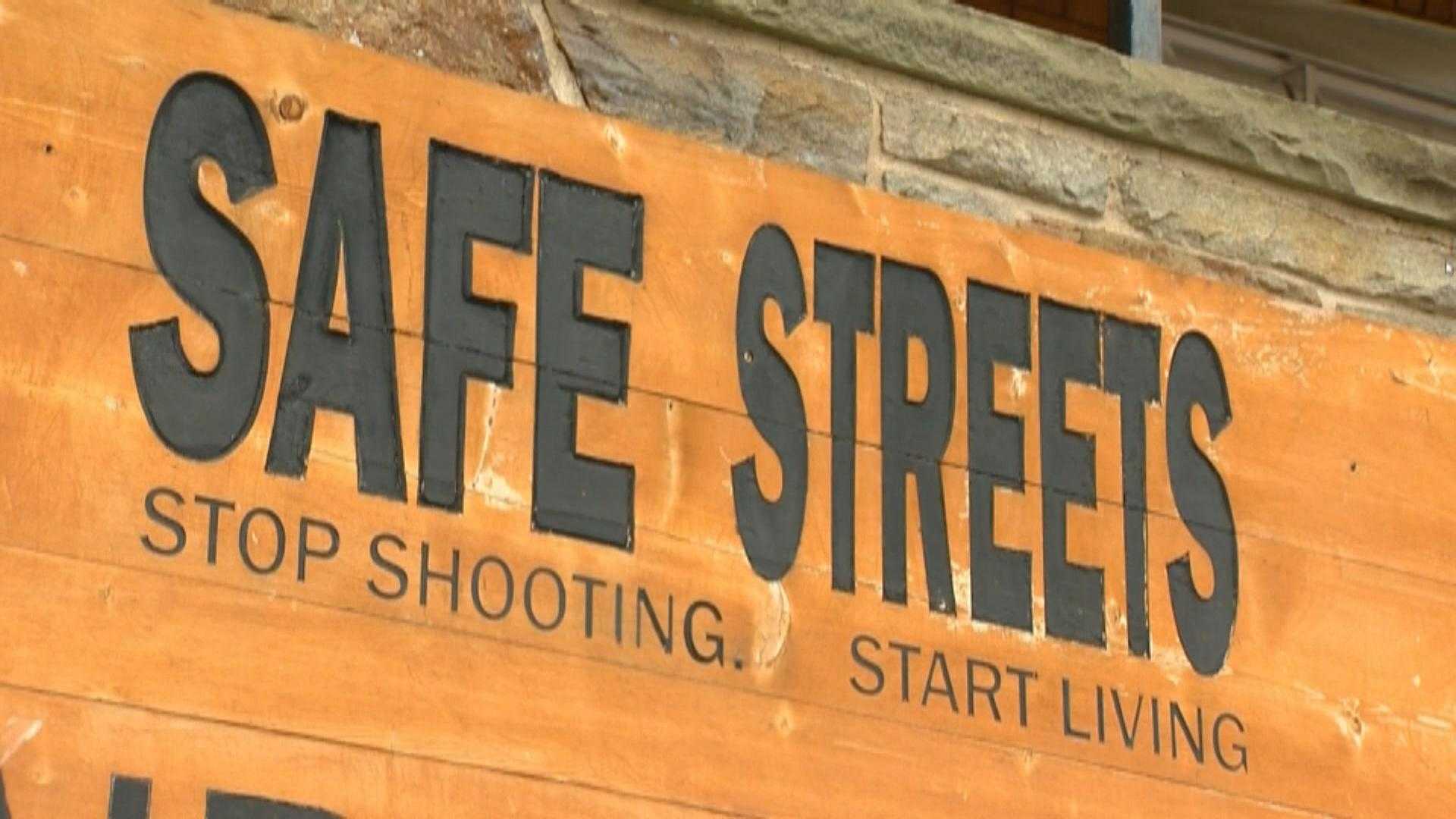 'I am furious': Mayor responds to Safe Streets worker's arrest