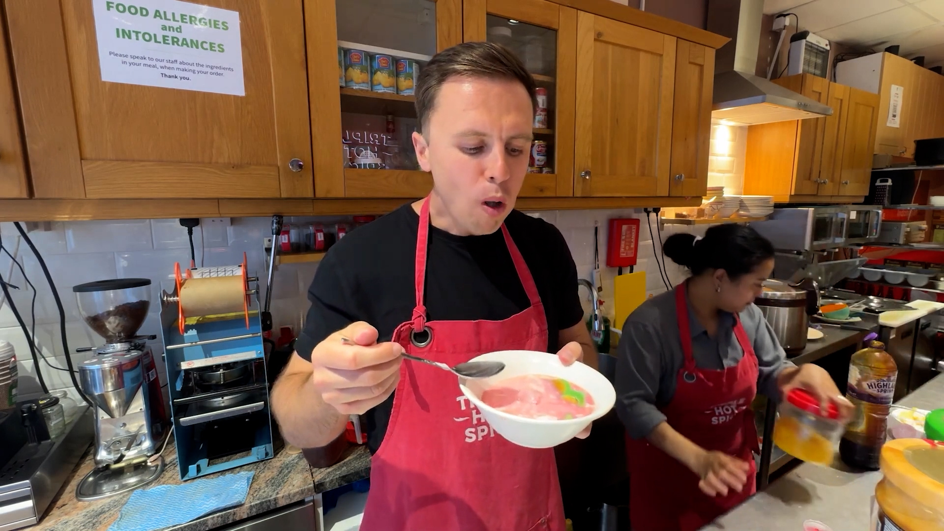 I Worked a Full Day in an Indonesian Restaurant – Here’s My Pay