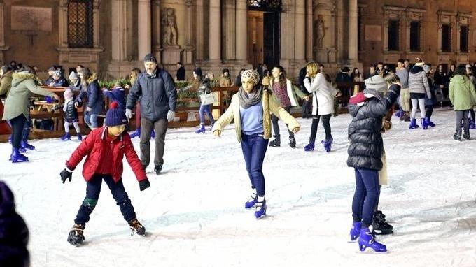 La pista del ghiaccio da piazza Roma al Novi Sad, il gestore protesta ...