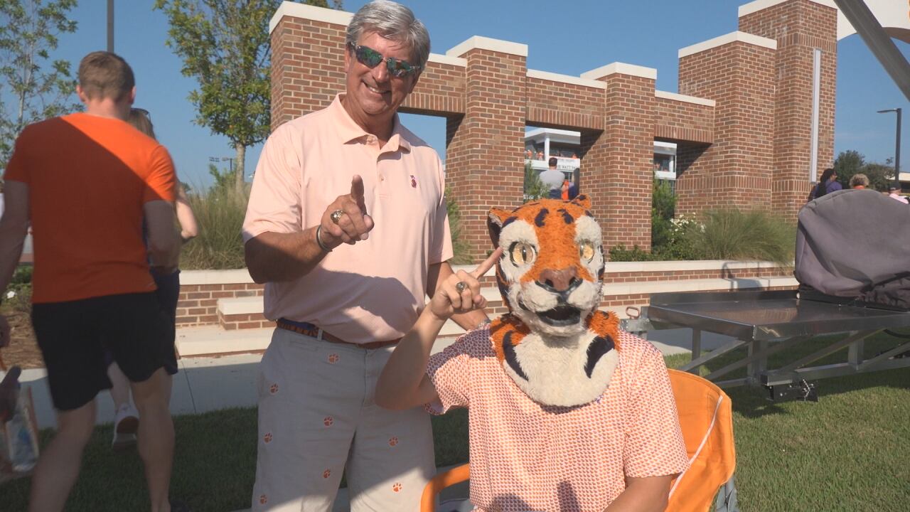 Lowry family leaves unique legacy as former Clemson tiger mascots
