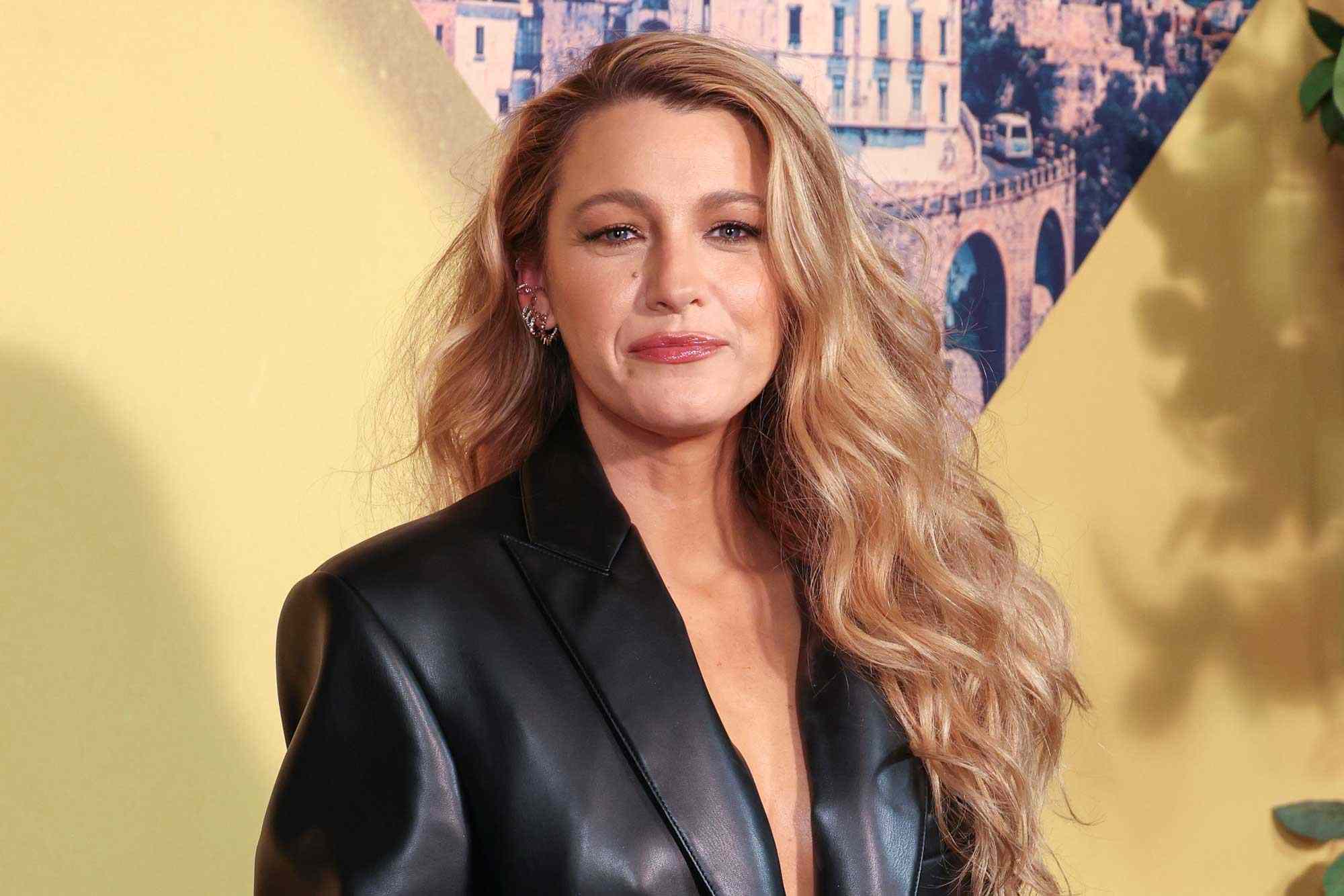 Blake Lively is 'focused' on holidays, not Justin Baldoni legal battle ...