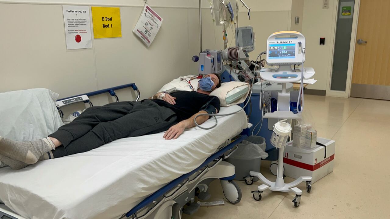Saskatoon man undergoes invasive medical procedures in hospital hallway ...