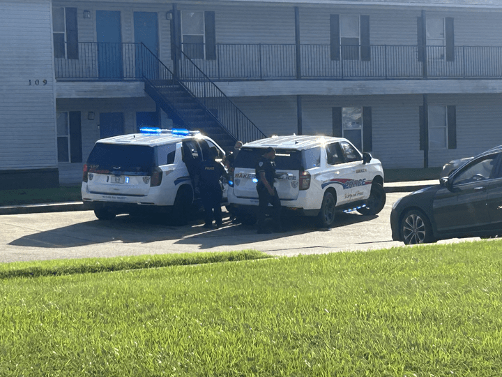 Baker police investigate shooting that injured two minors