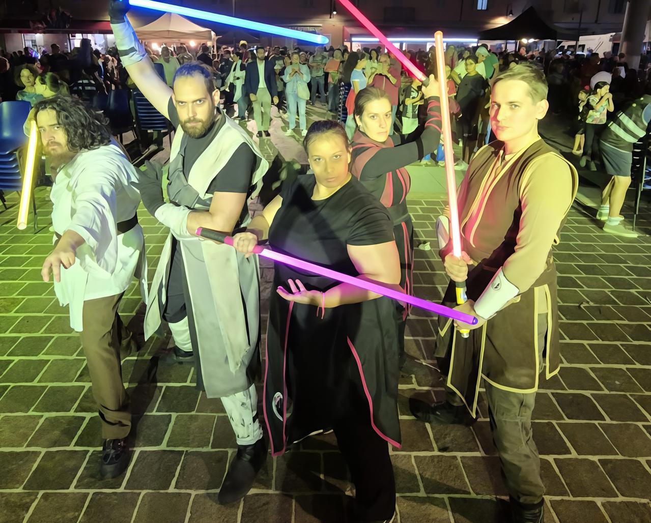 Piccoli cavalieri Jedi crescono, via al corso di spada laser