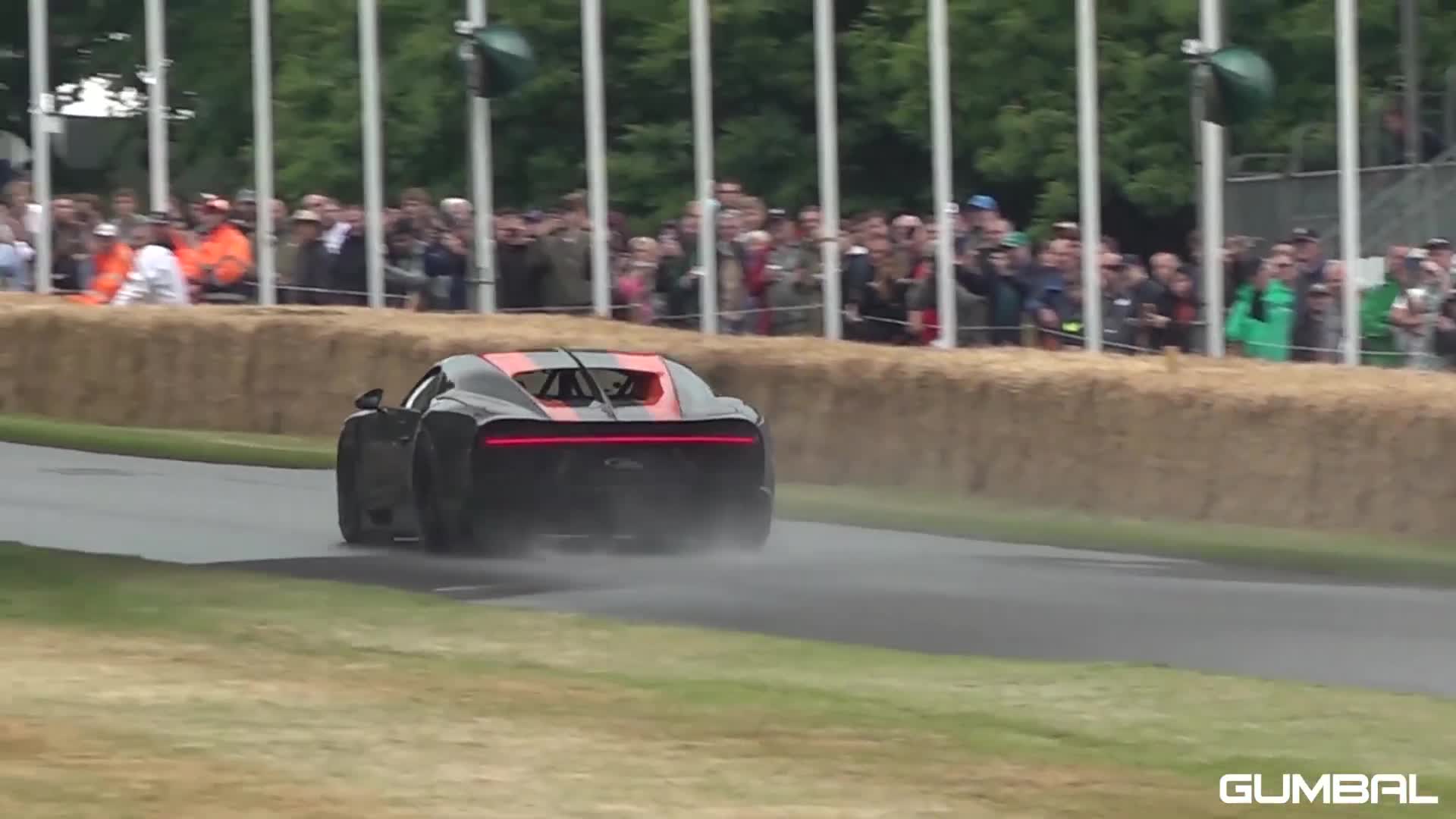 Chiron Super Sport 300+ : Démarrage et Sons
