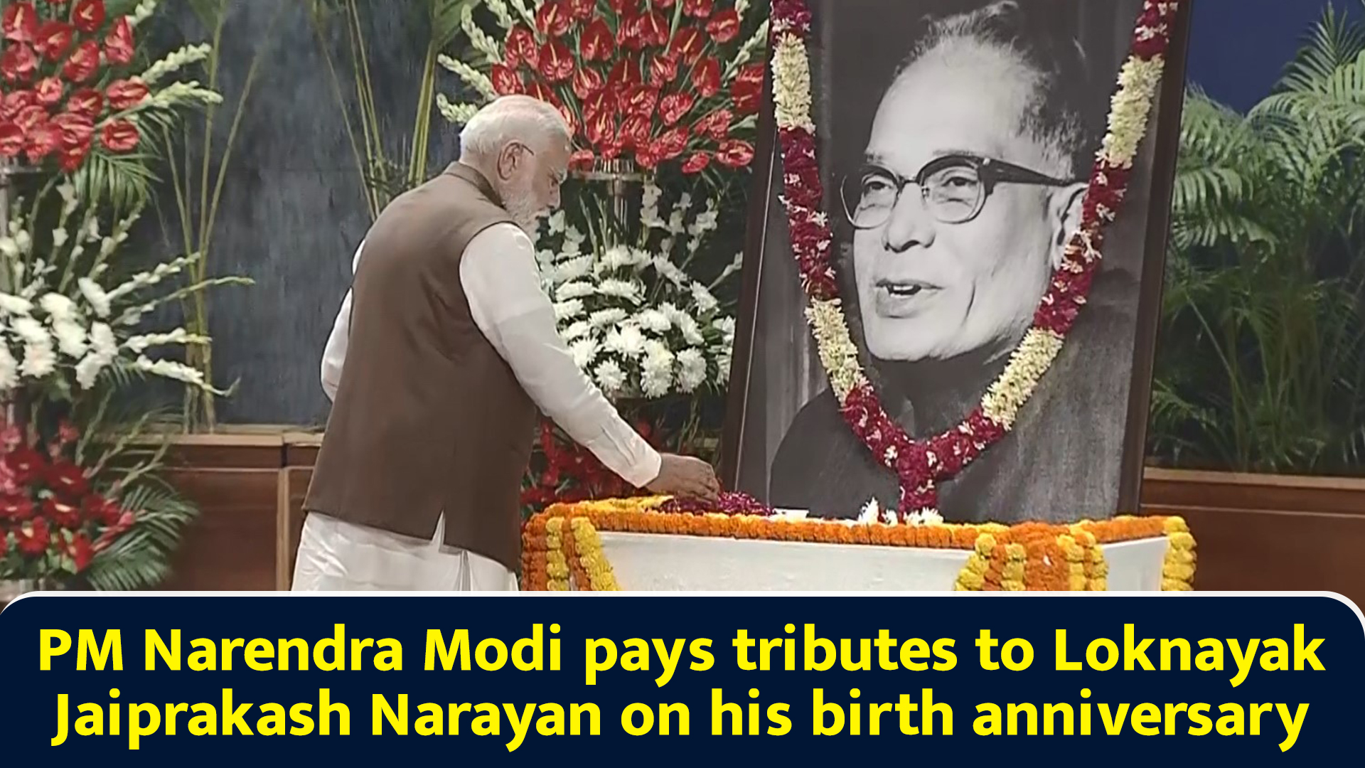 PM Narendra Modi pays tributes to Loknayak Jaiprakash Narayan on his ...