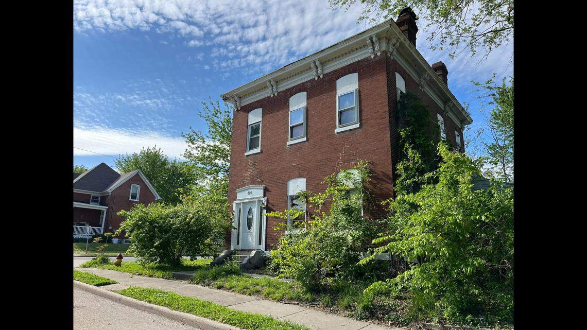 Fire damages Belleville ‘mansion' built by coal-mining mogul in 1878