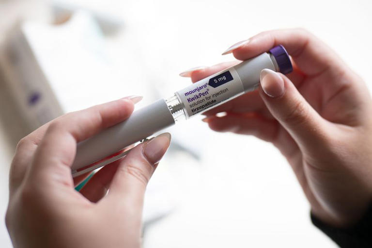 New alert to people using Ozempic, Wegovy and Mounjaro of 'potentially ...