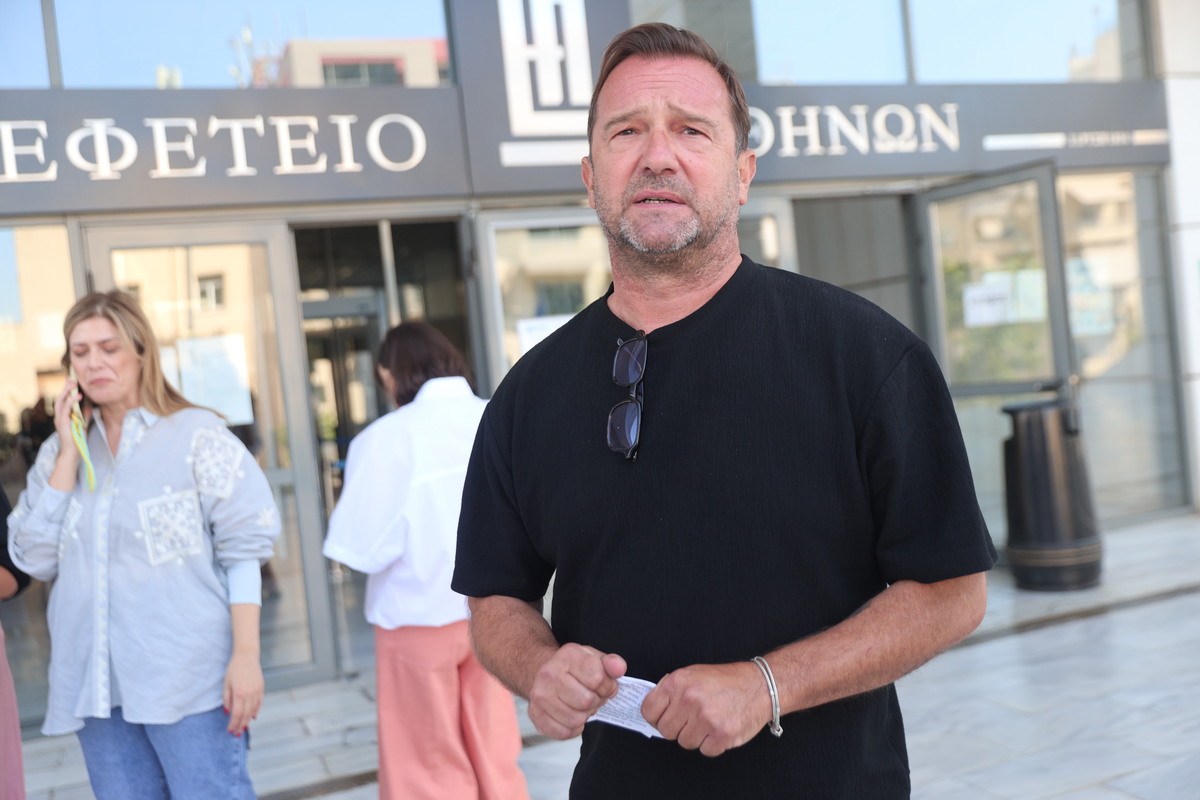 Ν. Πλακιάς: «Στις πλάτες μας στήθηκαν πολιτικά παιχνίδια – Οι κόρες μου ...