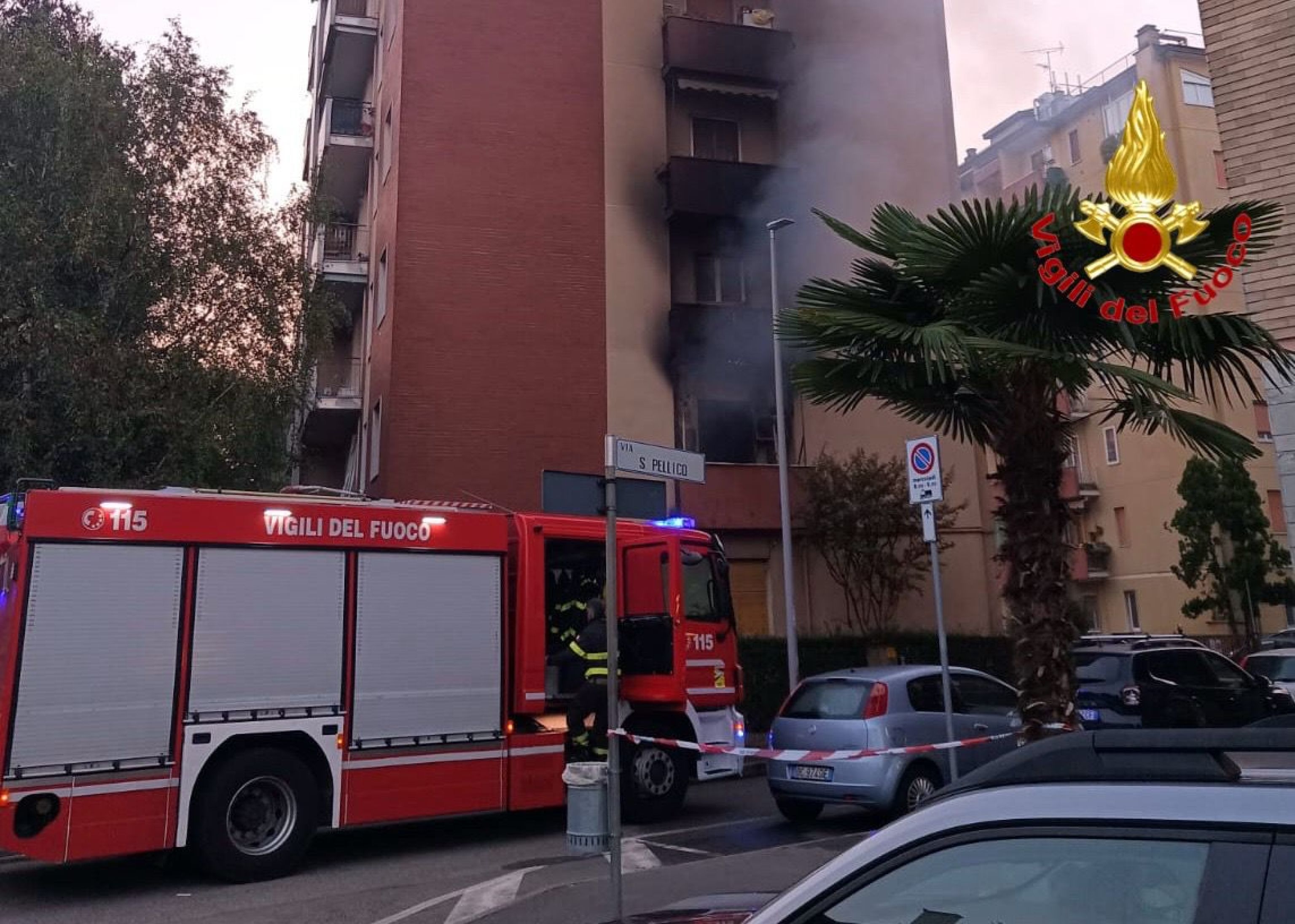 Incendio in appartamento, il padre morto per salvare la moglie