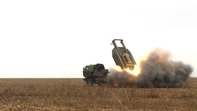 Ukrainian forces fire HIMARS at Russian military