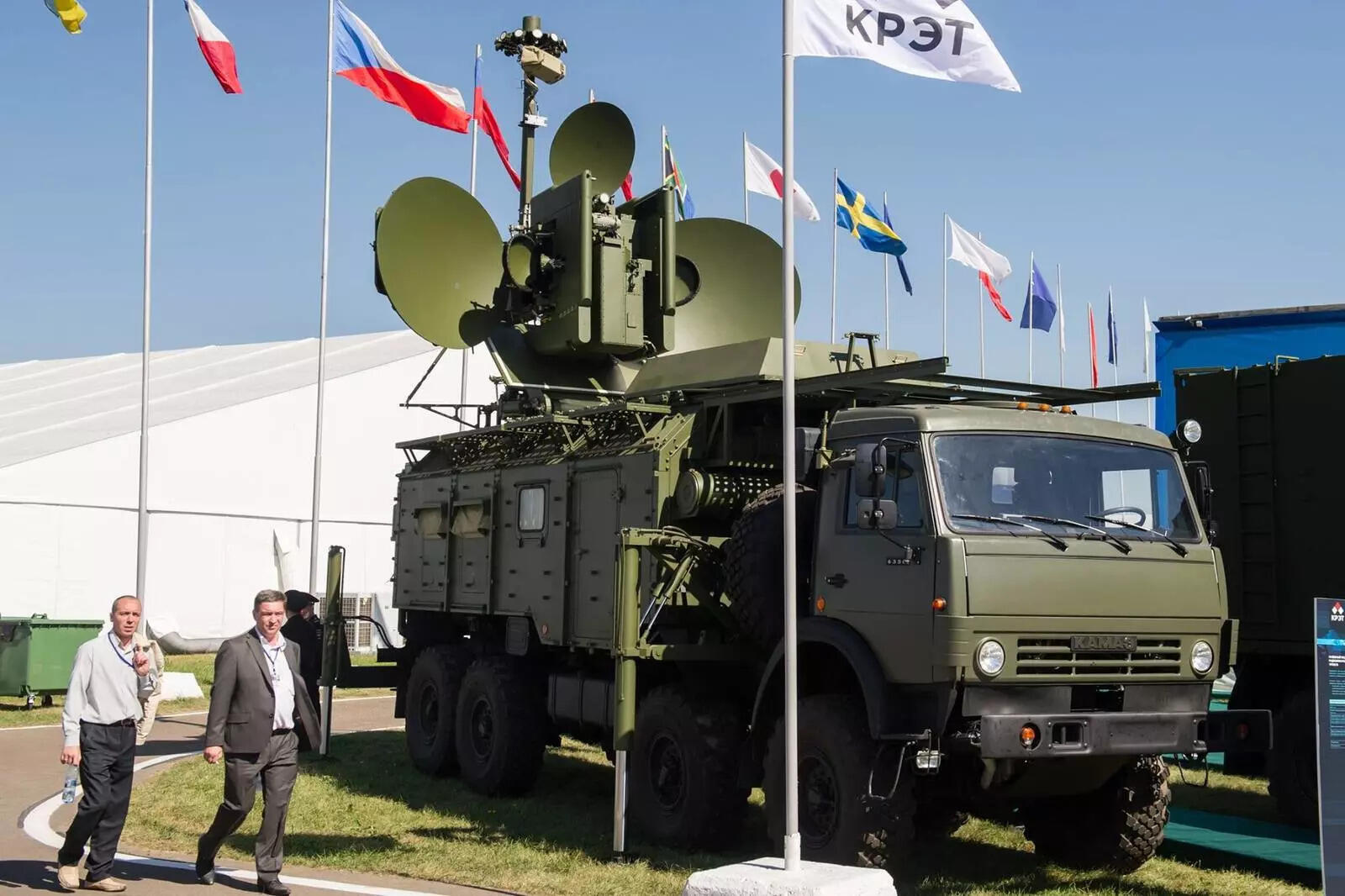 Leaked photos reveal Russia’s secretive Krasukha-4 electronic warfare ...