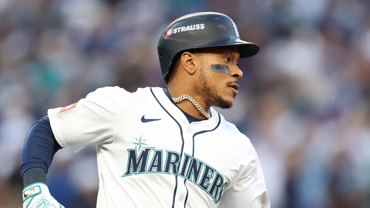 MLB Playoffs: Mariners Edge Out Tigers in Thrilling Extra Innings to ...