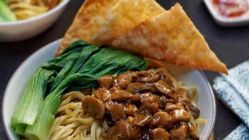 Top 5 Bakmi Paling Populer di Jakarta Selatan, Terkenal dengan Rasa ...