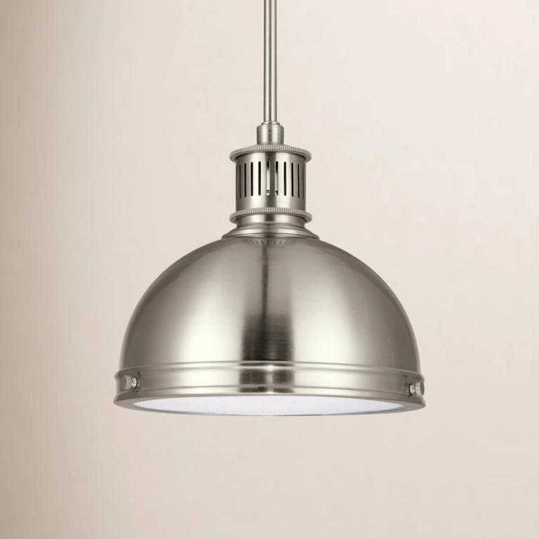 Diane Keaton’s 1990s Kitchen Combines Stainless Steel Islands, Chef ...