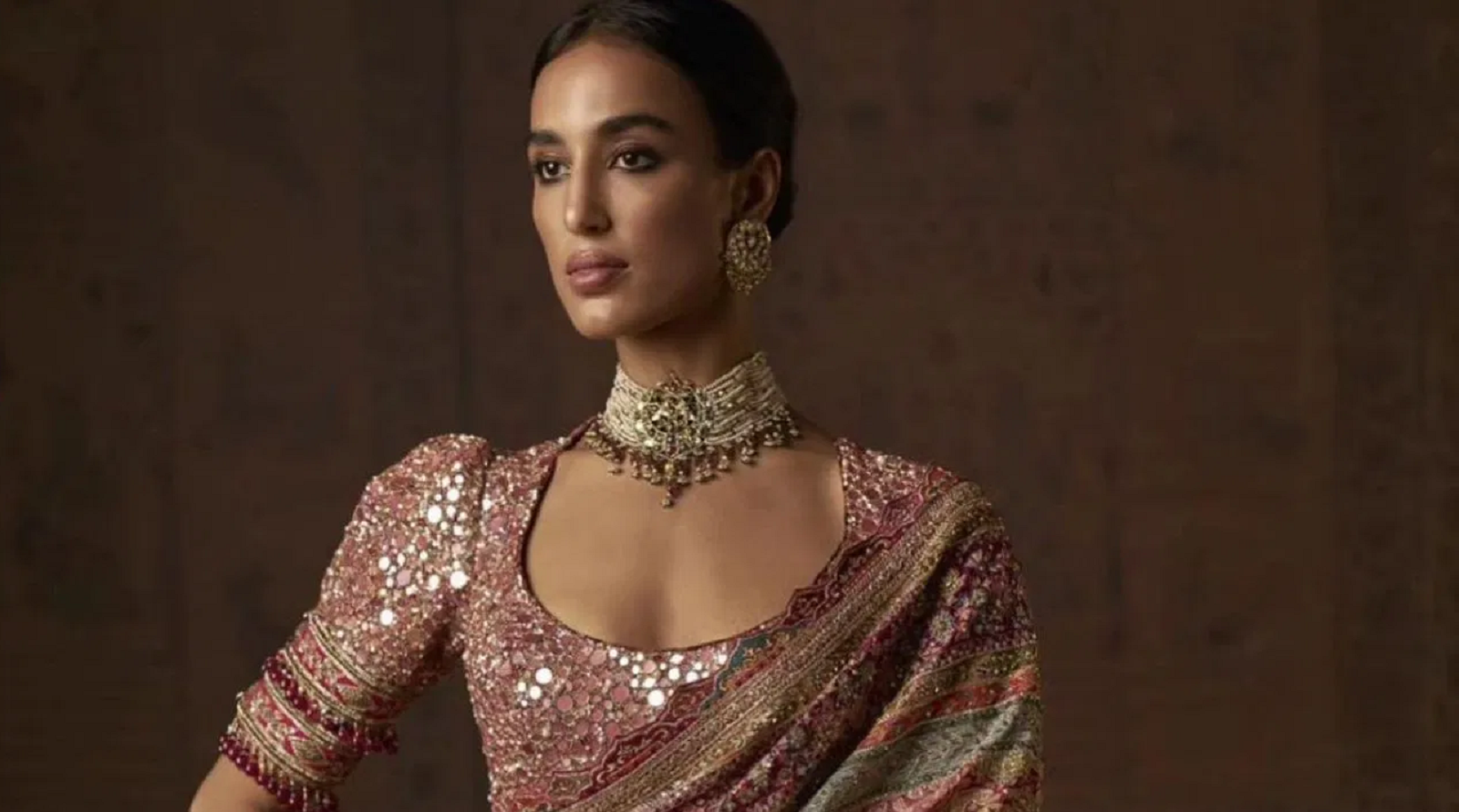 Mahika Sharma’s Stunning Style Moments: From Traditional Grace to ...