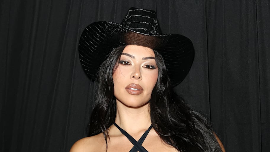 There’s a Resurgence of SI Swimsuit Runway Show Trends in Our Models ...