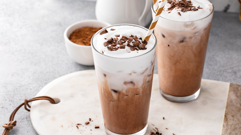 How To Make Airy, Creamy Cold Foam For Café-Worthy Coffee