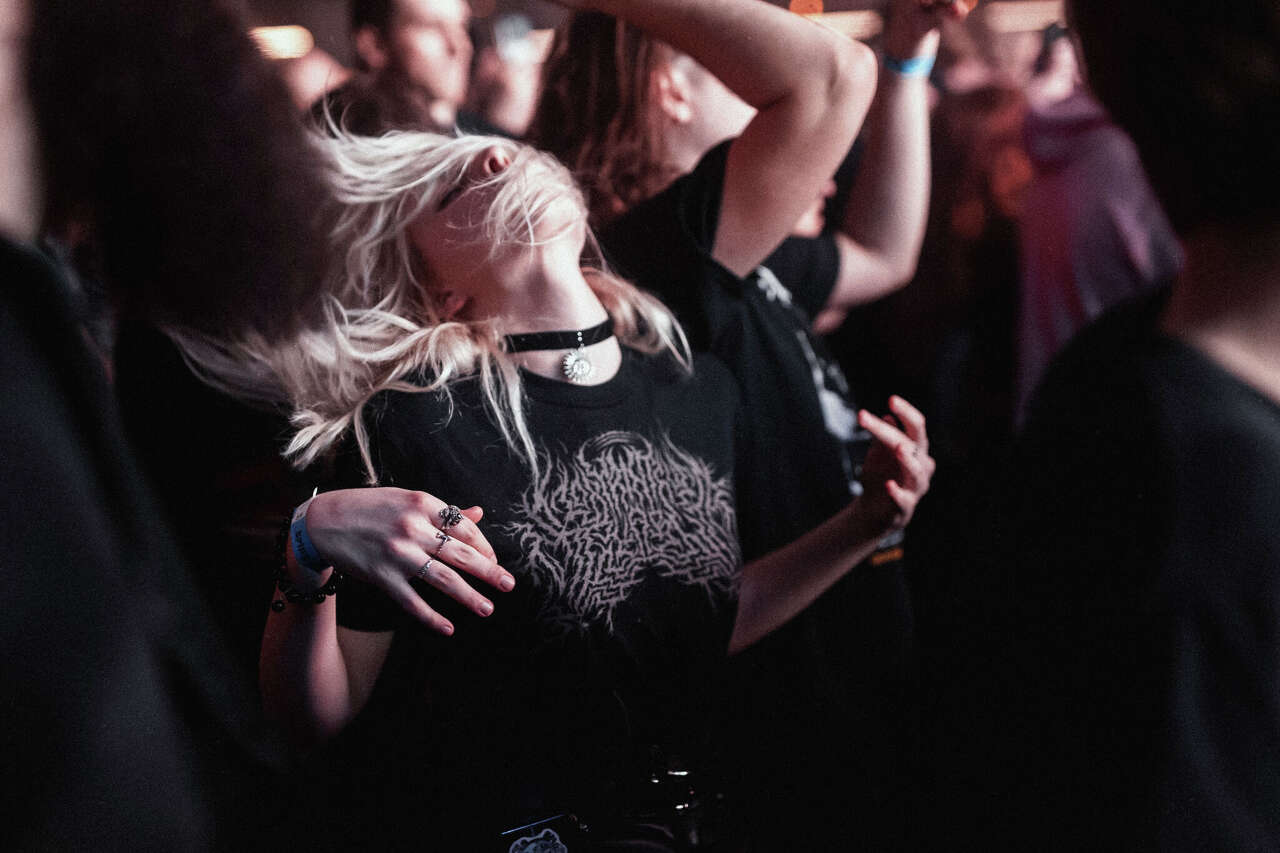H-E-B shoppers may soon get their metal-themed T-shirts after all