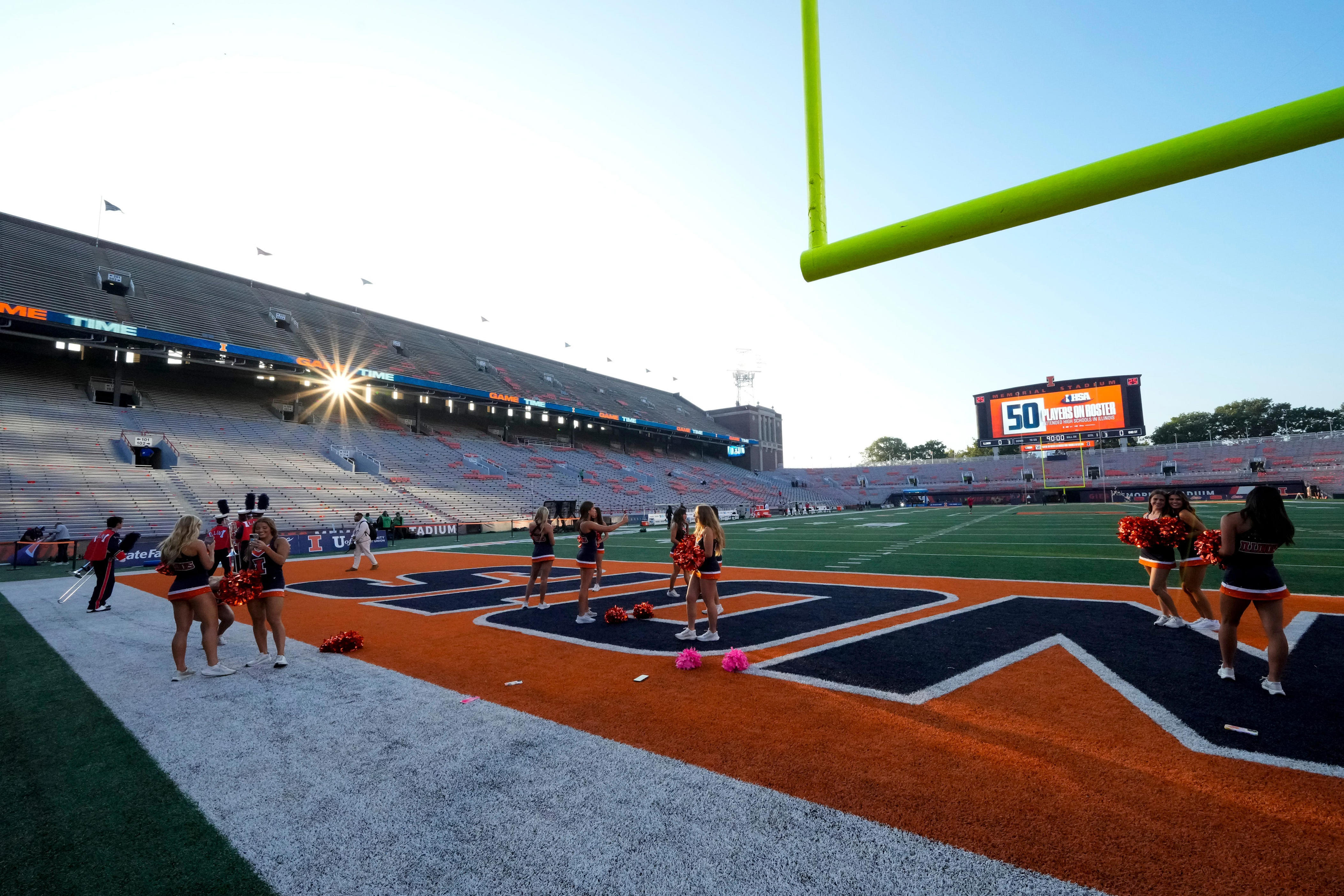 Illinois rises in newest college football Coaches Poll. See where the ...