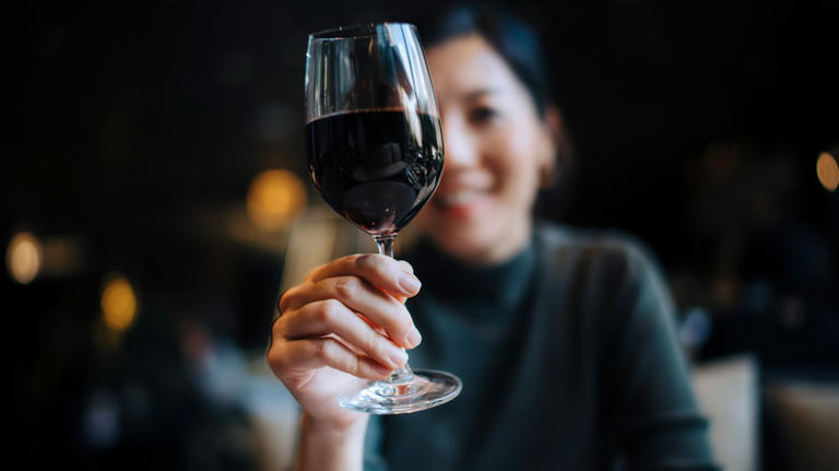 One Of The Absolute Best Red Wines You Can Buy At Walmart According To ...