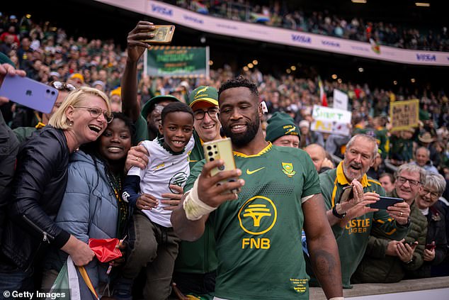 South Africa rugby stars SNUB breakaway rebel league - as they eye ...