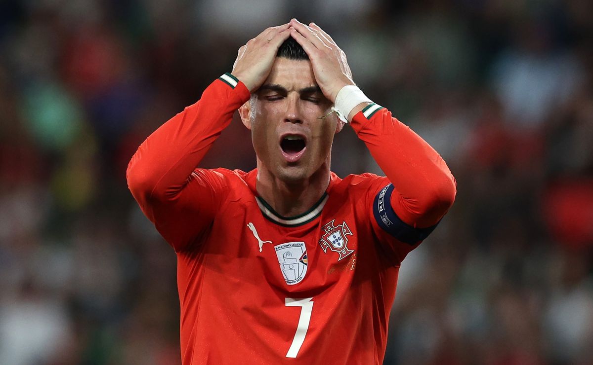 Cristiano Ronaldo misses penalty, but Portugal beat Ireland with a ...