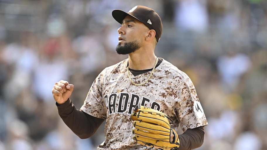 Padres Receive Update on Robert Suarez's Expected Decision on Contract ...