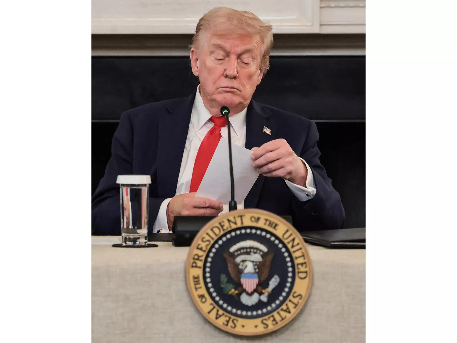 Does Trump write his own Truth Social posts or someone else does it for ...
